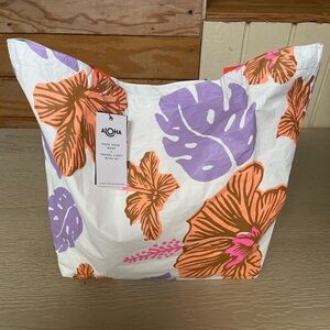 ALOHA Collection | Bags | Aloha Collection Tote | Poshmark